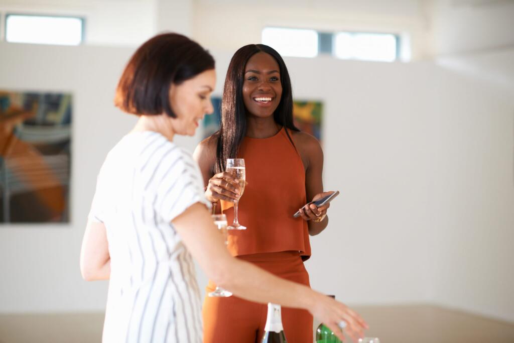 Bumble - The Best Bumble BFF Meetups for Introverts